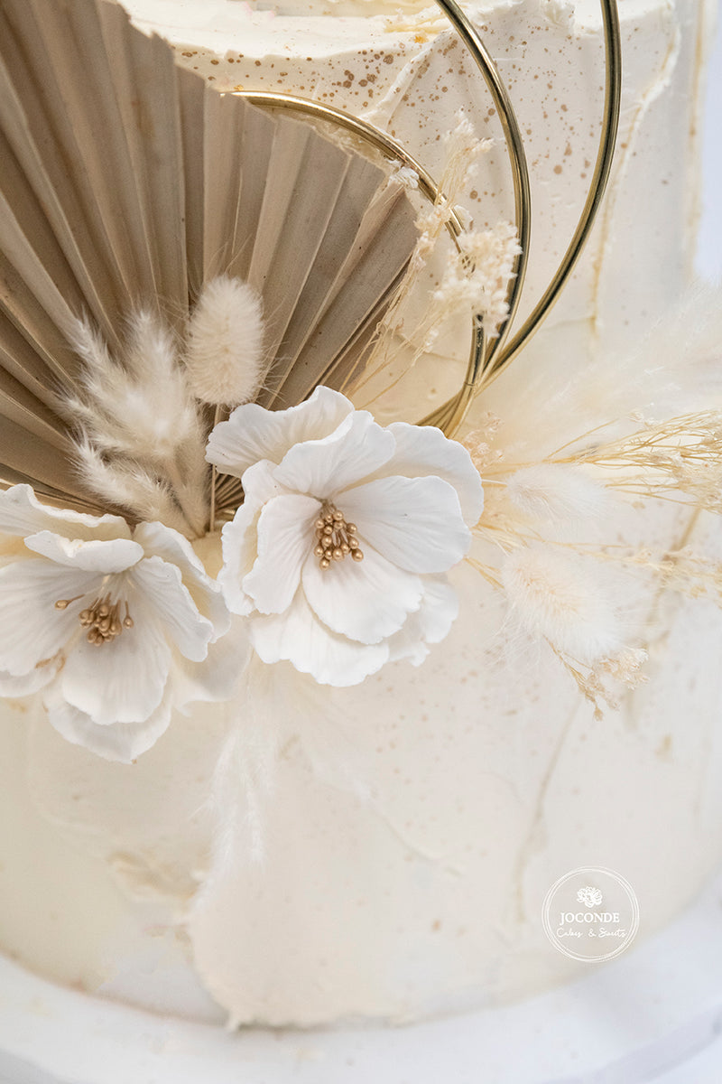 Floral Hoops Wedding Cake – Joconde Cakes & Sweets